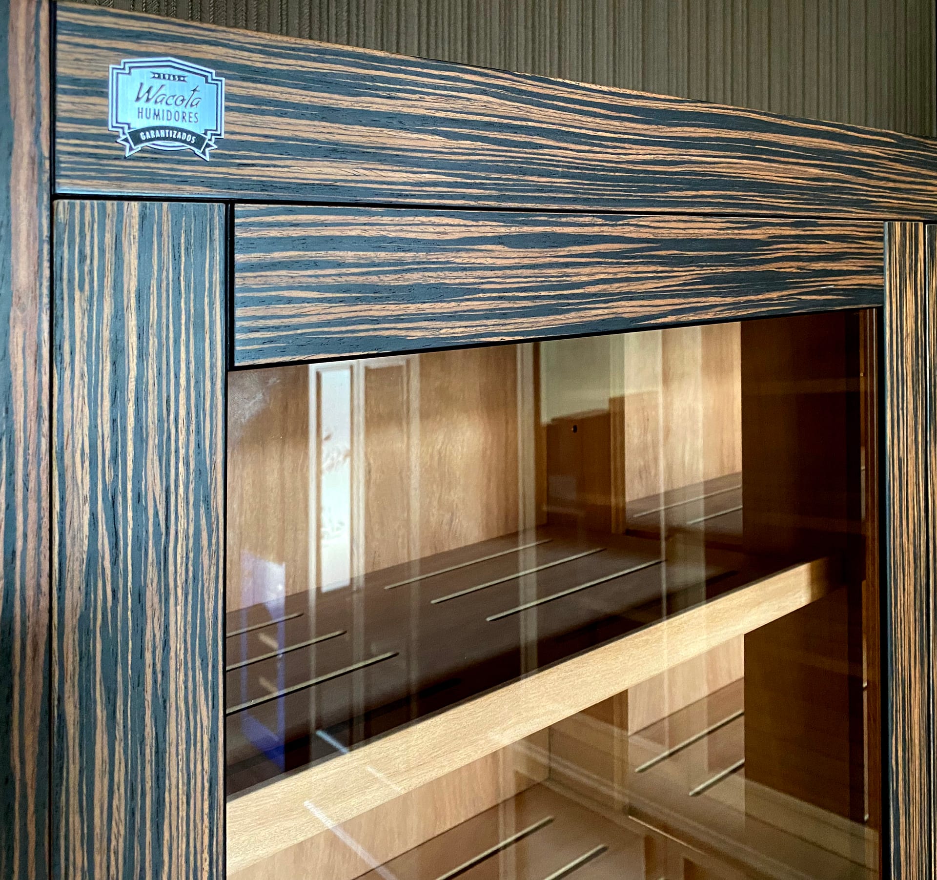 Main finishes for humidors